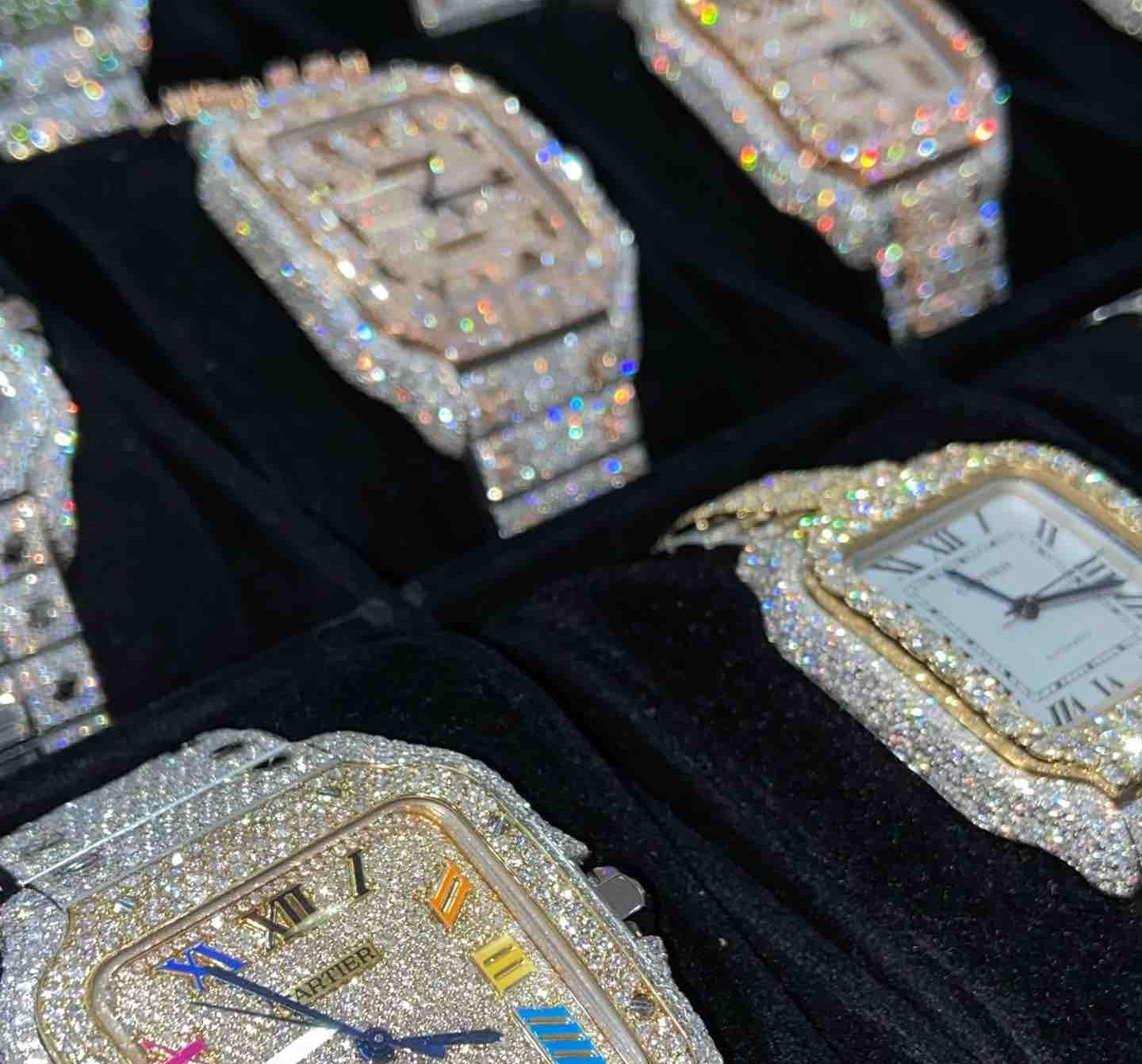 Blogs - What is a Bust Down Cartier Watch?